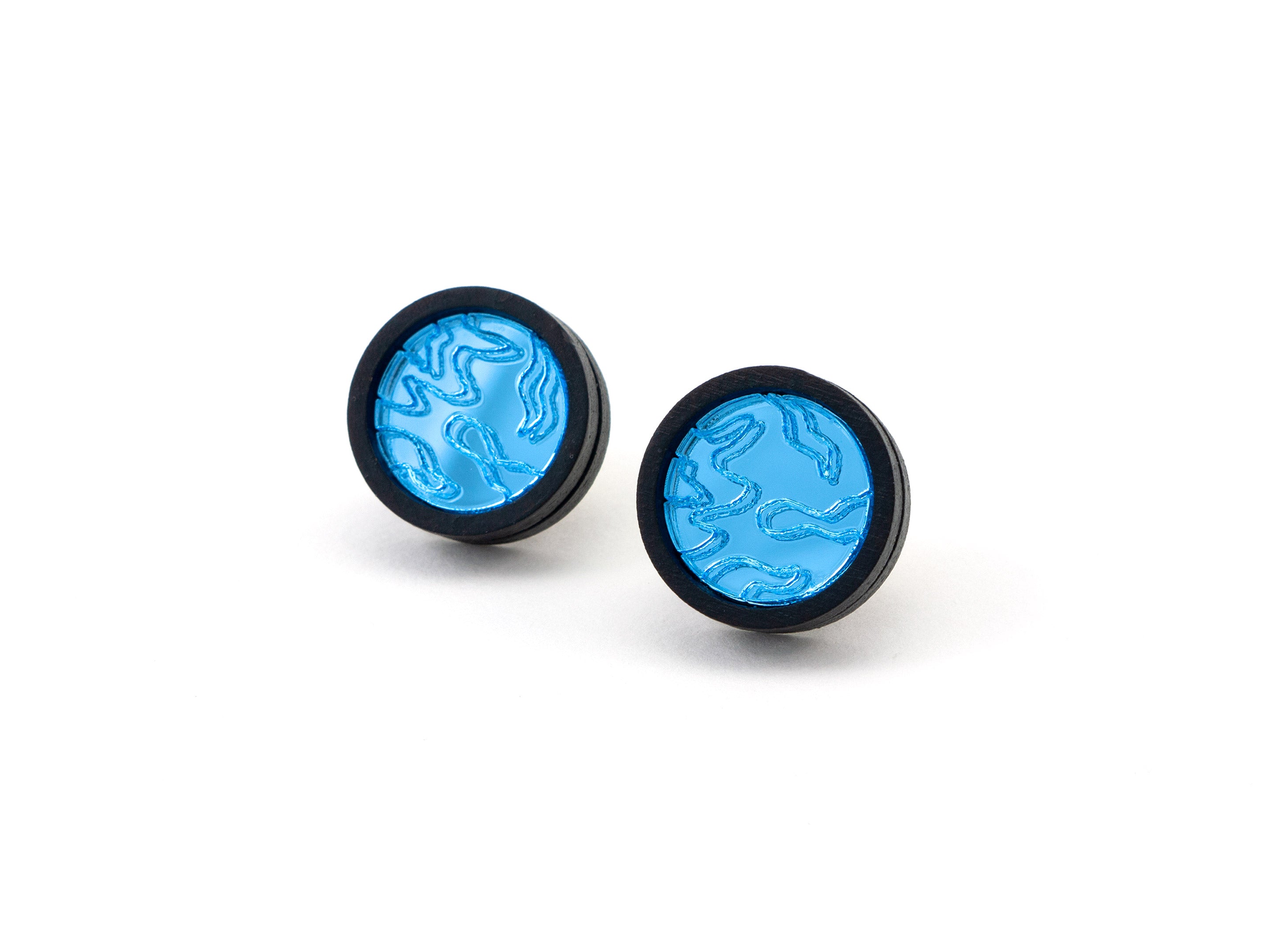 FORM084 MINAMO Studs - Iceblue – MYSTIC FORMS